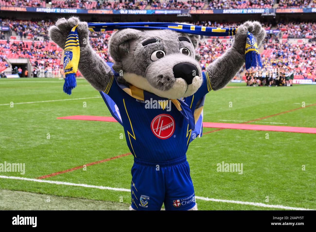 Wolfie Warrington Wolves mascot ahead of the Betfred Challenge Cup ...