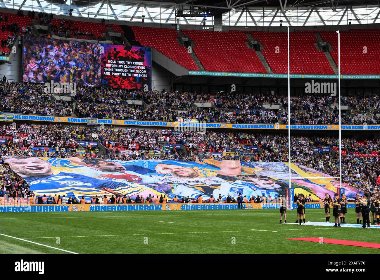 In memory of rob burrow cbe hi-res stock photography and images - Alamy