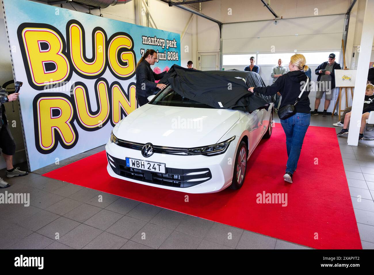 Exclusive preview (In swedish: exklusiv förhandsvisning) of the new VW ...