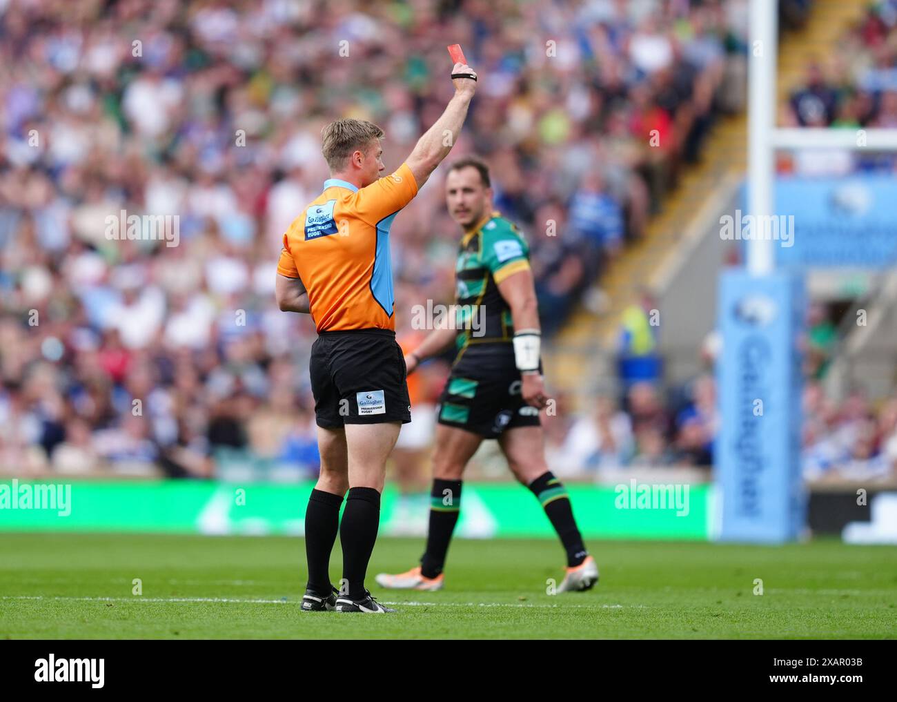 Referee Christophe Ridley shows Bath Rugby's Beno Obano (not pictured ...