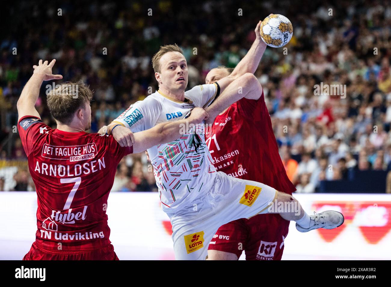 Cologne, Germany. 08th June, 2024. Handball: Champions League, SC ...