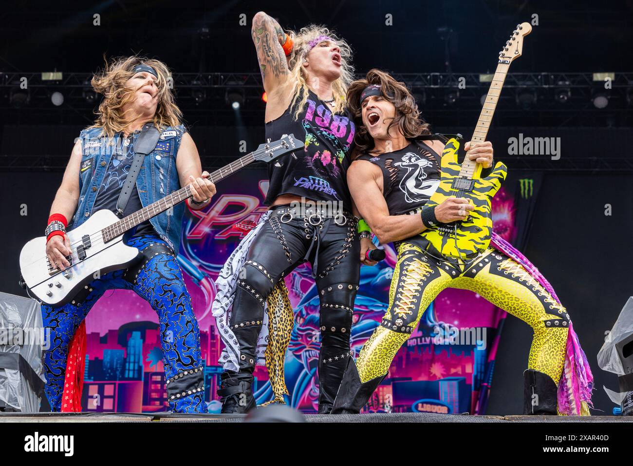 Steel Panther Hi Res Stock Photography And Images Alamy