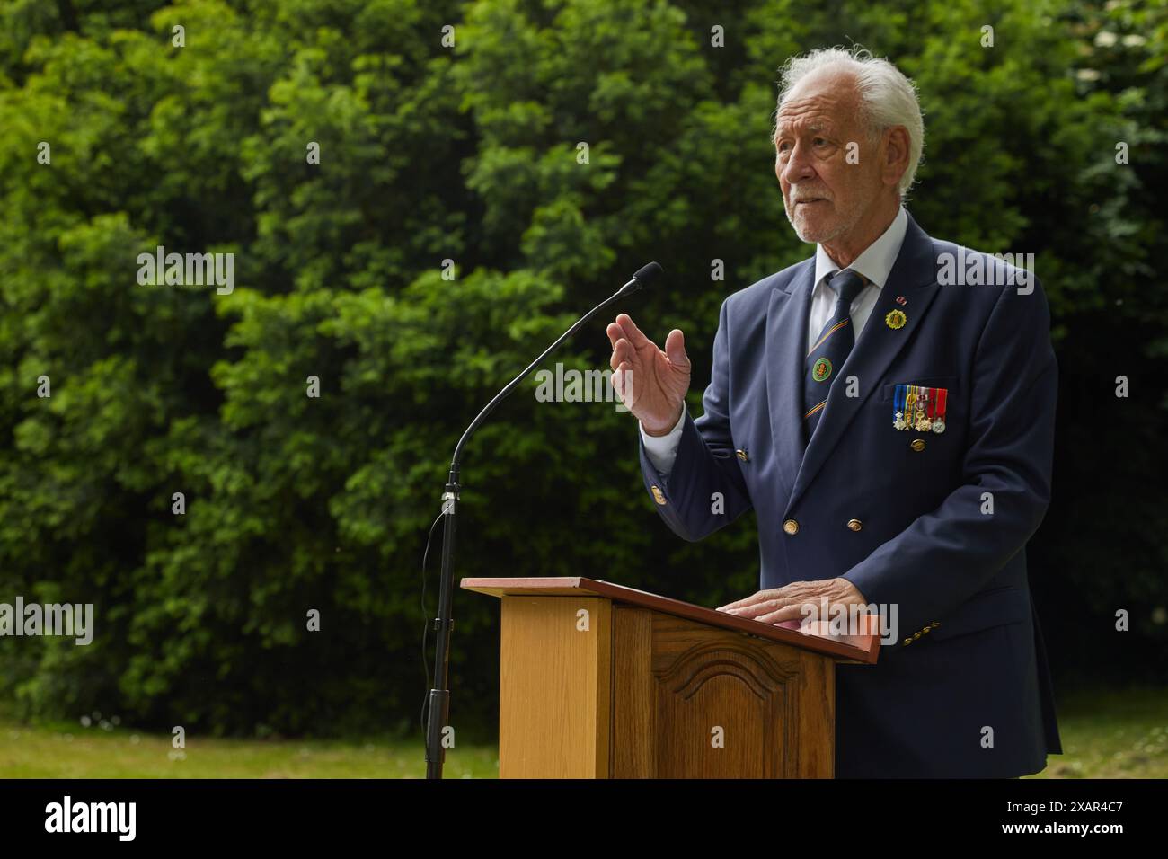 Leon De Turck, national chairman of the NSB-FNC, speaking at the ...