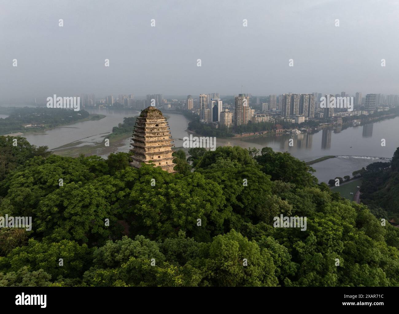 (240608) -- LESHAN, June 8, 2024 (Xinhua) -- This aerial drone photo ...