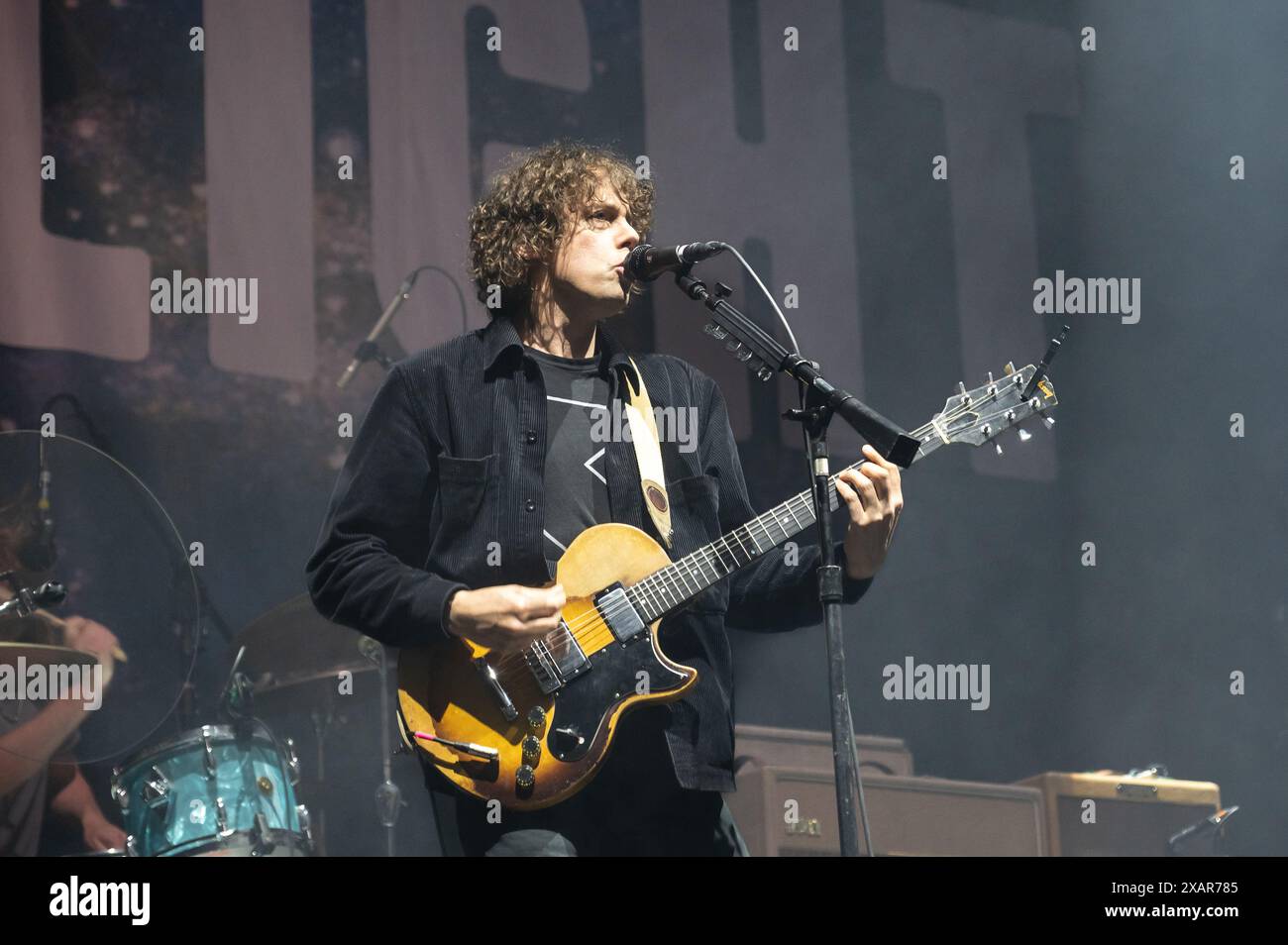 Johnny Borrell of Razorlight performing at OVO Hydro in Glasgow on the ...