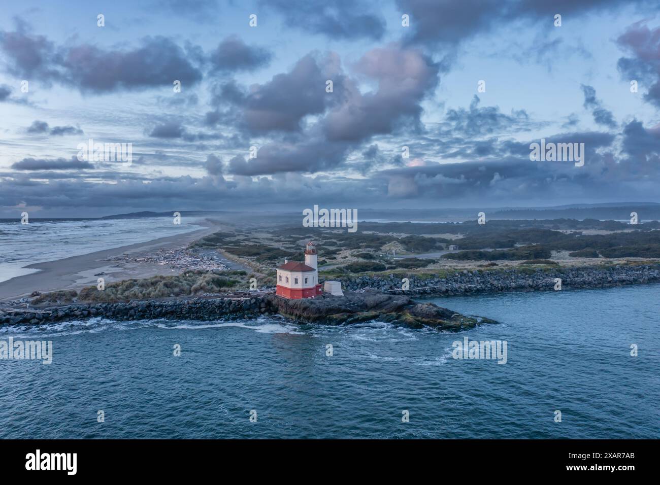Coquille River Lighthouse in Bandon, Oregon, USA Stock Photo - Alamy