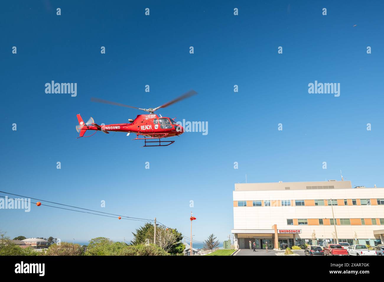 Cal-Ore Life Flight Medical Emergency Rescue Helicopter Stock Photo - Alamy