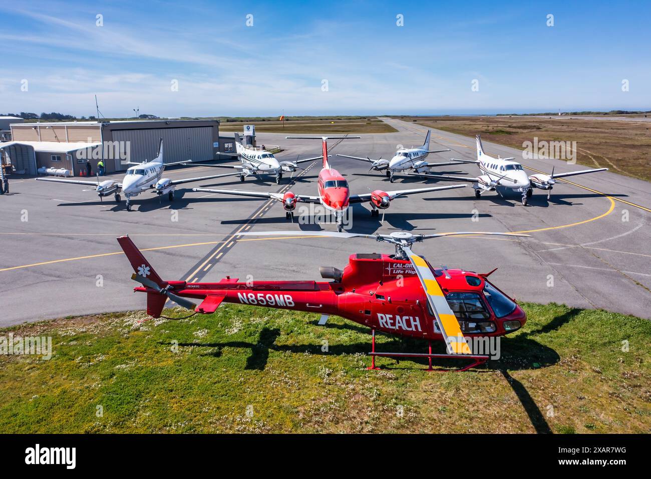 Life flight air ambulance usa hi-res stock photography and images - Alamy