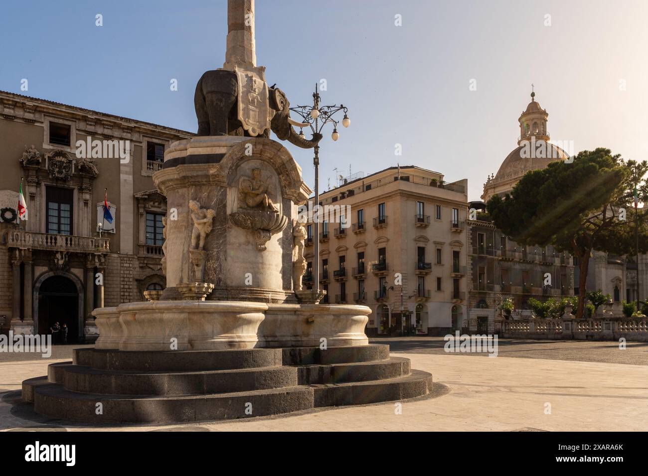Iconic Elephant Fountain in Piazza Duomo, Catania, Italy, with the ...