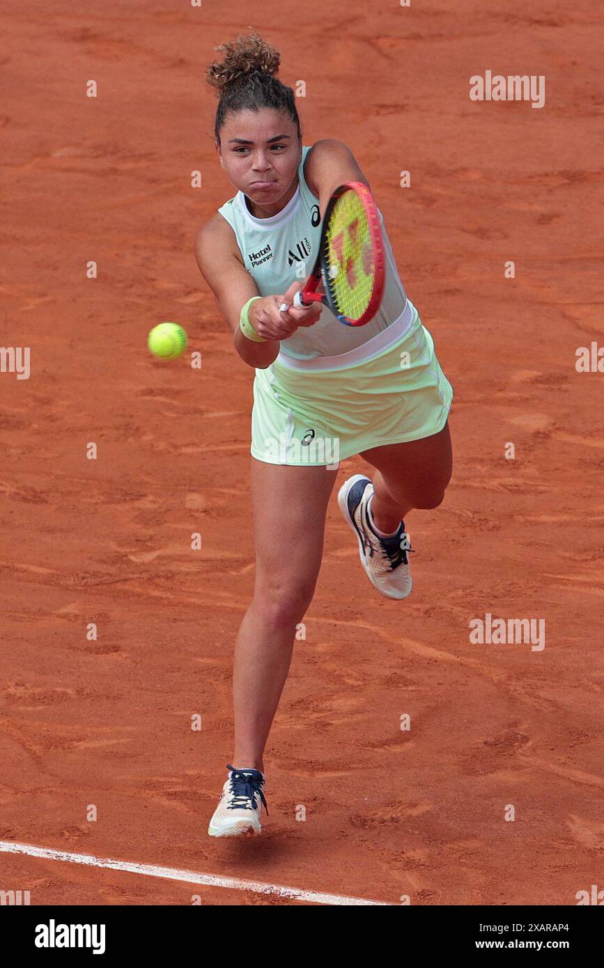 Roland Garros, Paris, France. 8th June, 2024. 2024 French Open Tennis ...
