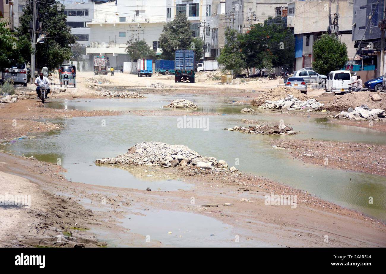 Commuters are facing inconvenience due to wreckage condition of road ...