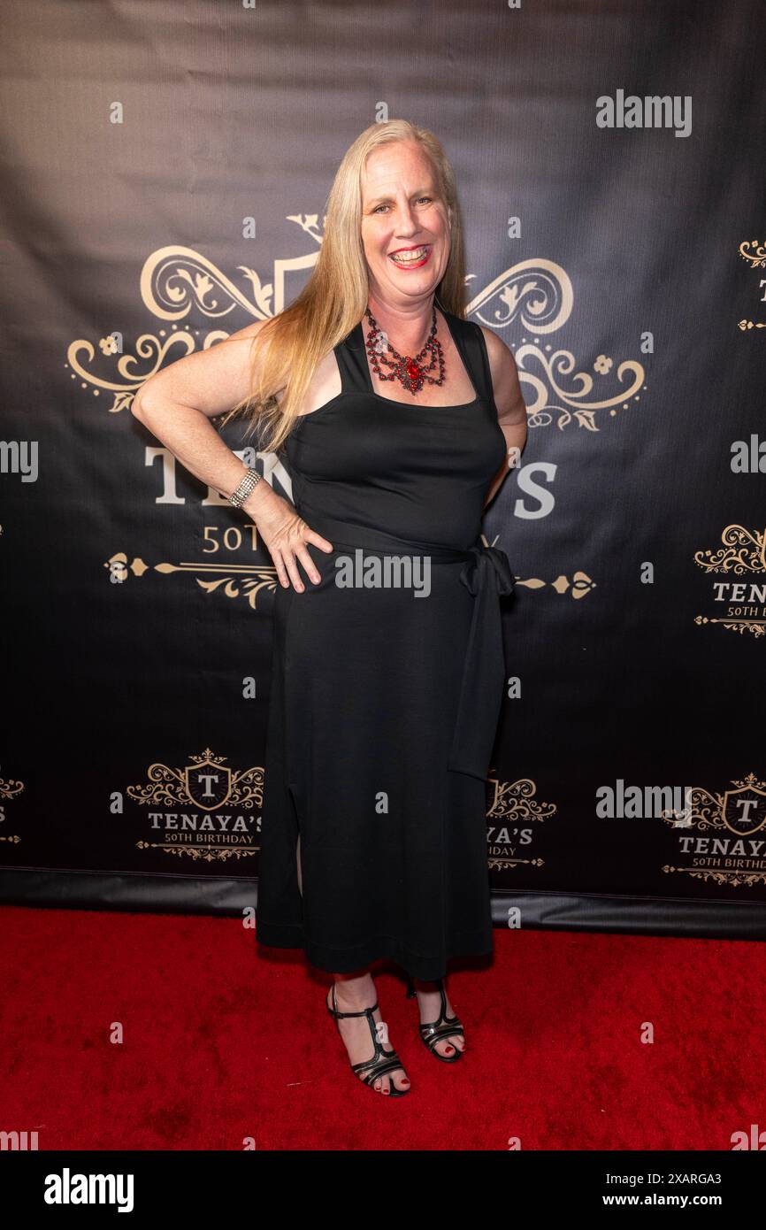 Oviatt penthouse hi-res stock photography and images - Alamy