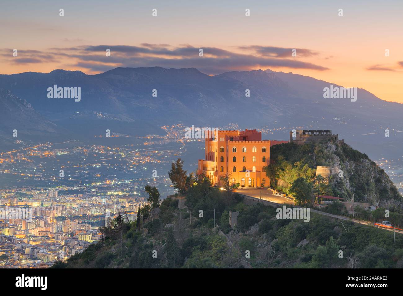 Landscape view buildings mountains hi-res stock photography and images ...