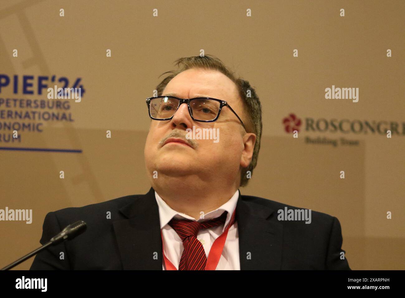 Maslov hi-res stock photography and images - Alamy