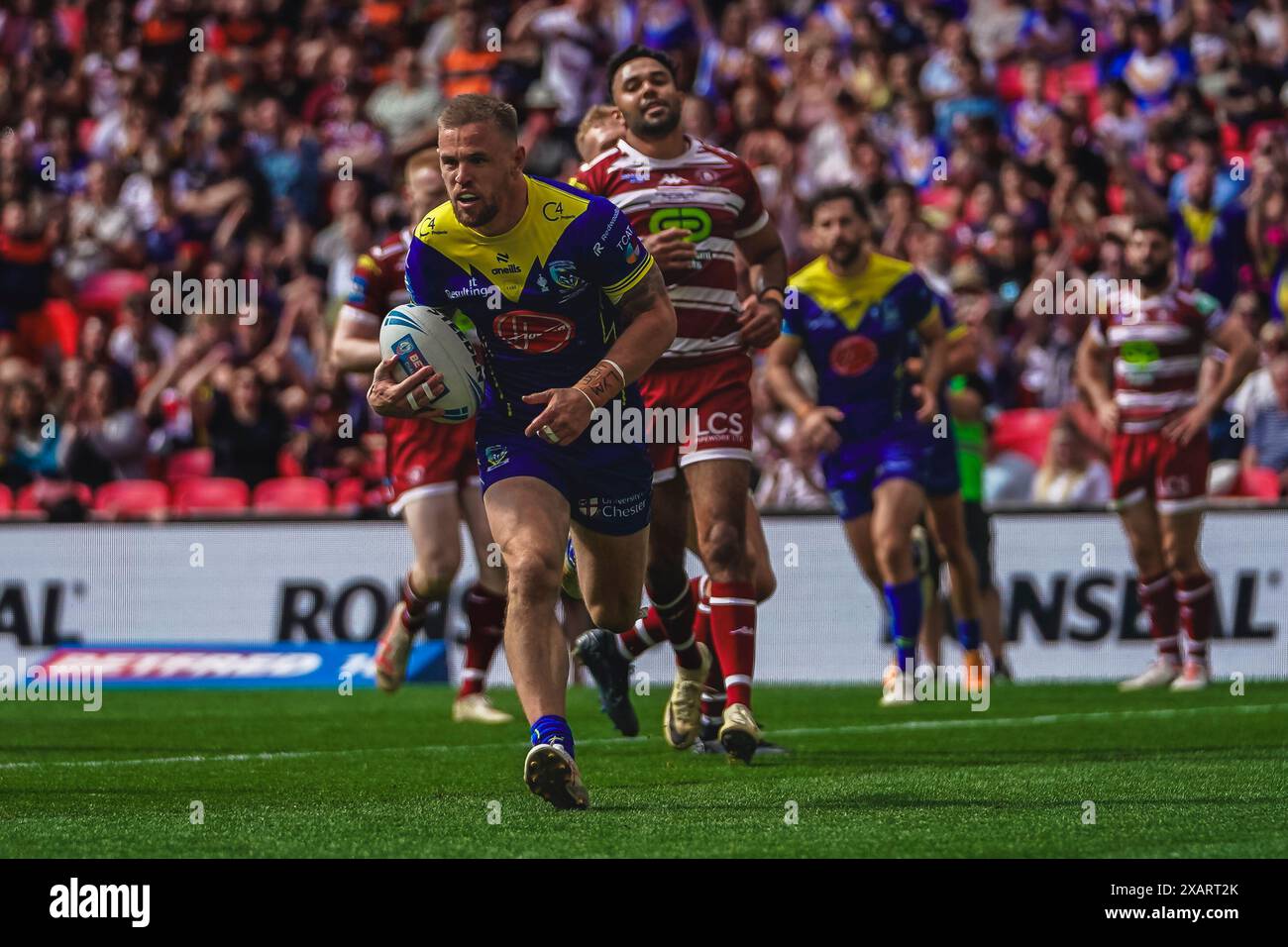 Wembley, London, UK. 8th June, 2024. Betfred Challenge Cup Final Rugby ...