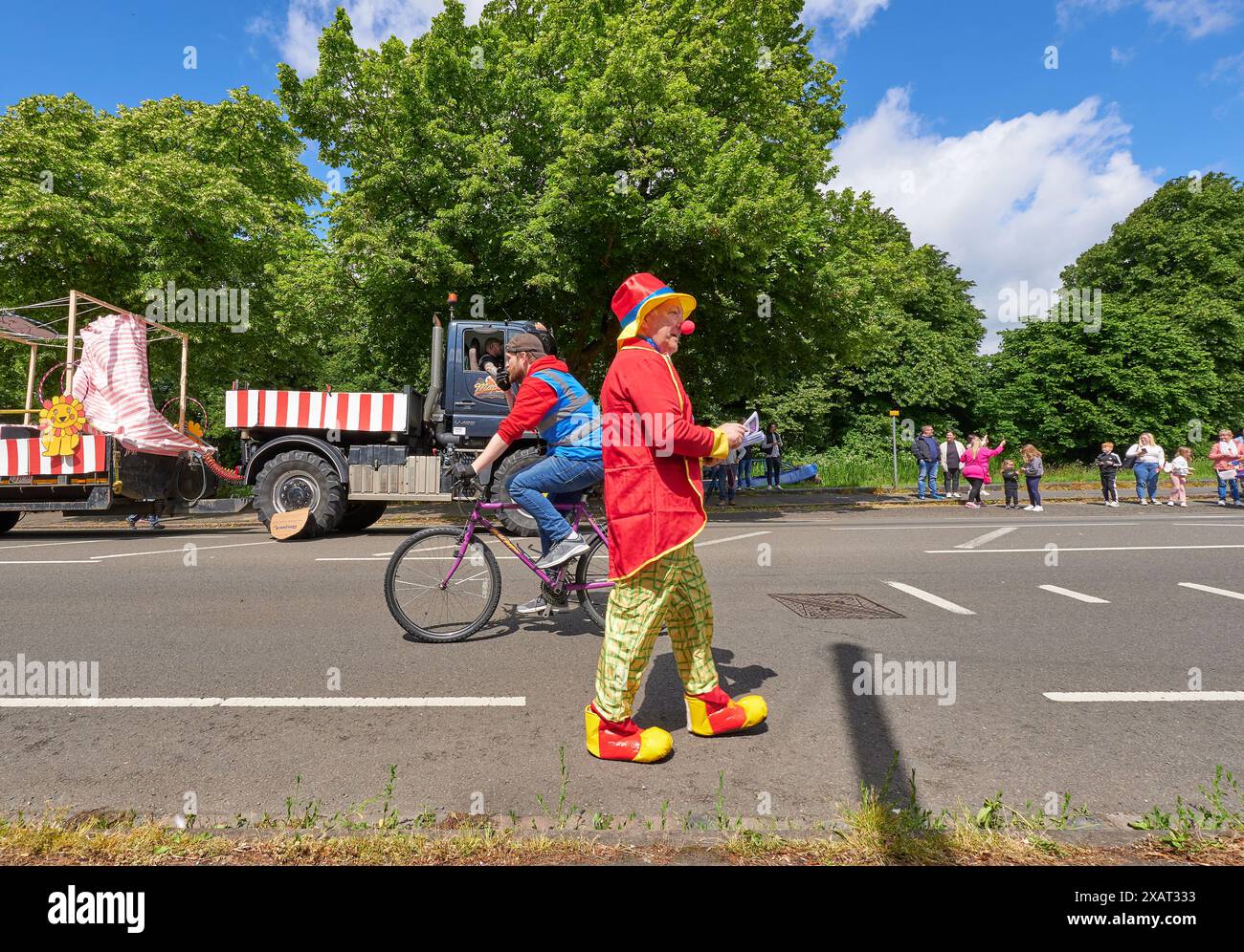 Traditional clown characters hi-res stock photography and images - Alamy