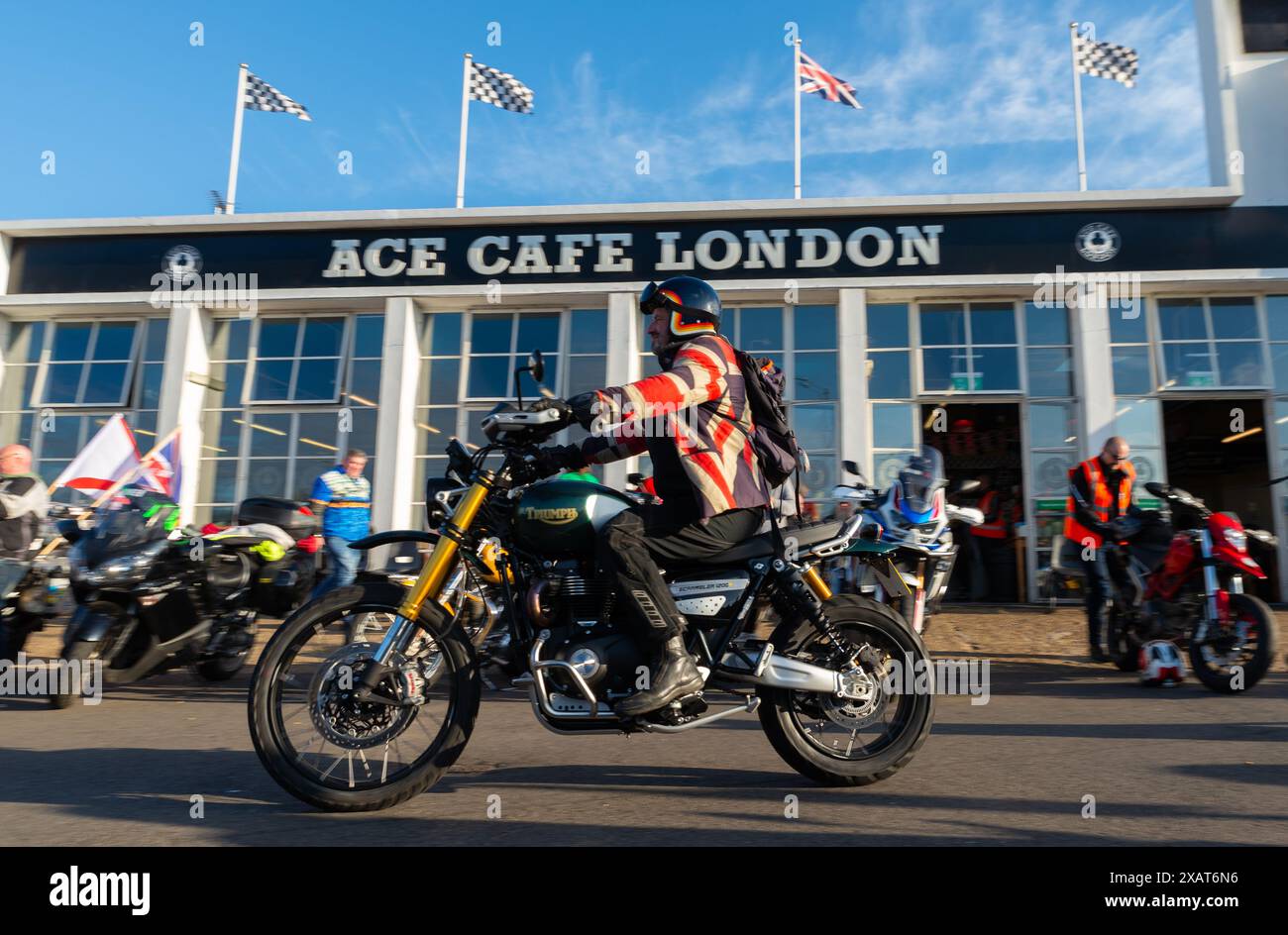 Memorial motorcycle ride to commemorate 'Hairy Biker' Dave Myers who ...