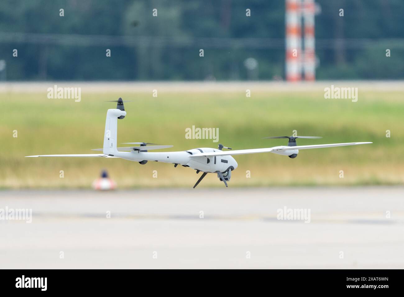 Vector quantum systems hi-res stock photography and images - Alamy