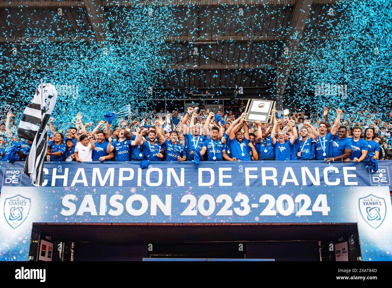 Team Of Vannes Celebrating With Trophy After The Win Of The French Team Of Vannes Celebrating With Trophy After The Win Of The French