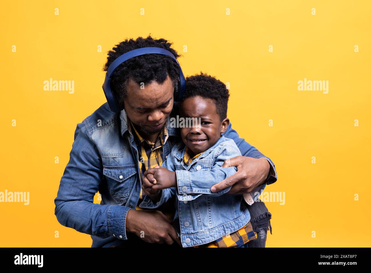 Sad dad baby black hi-res stock photography and images - Alamy