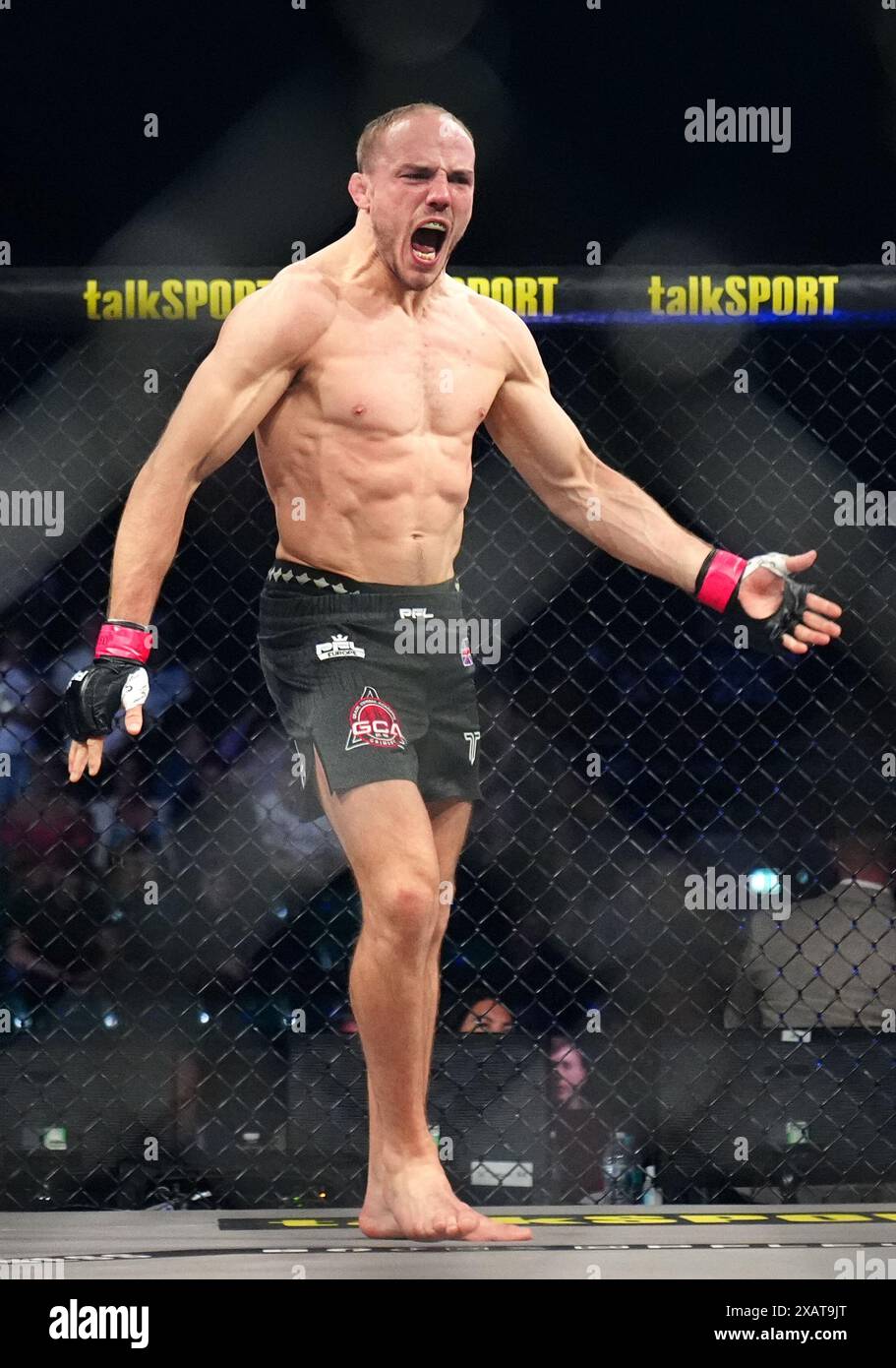 Jack Grant celebrates victory against Charlie Leary in their ...