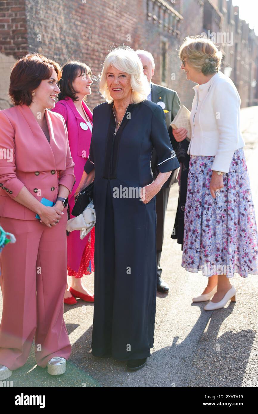 Vicki Perrin (left), The Queen's Reading Room Literary Festival CEO ...