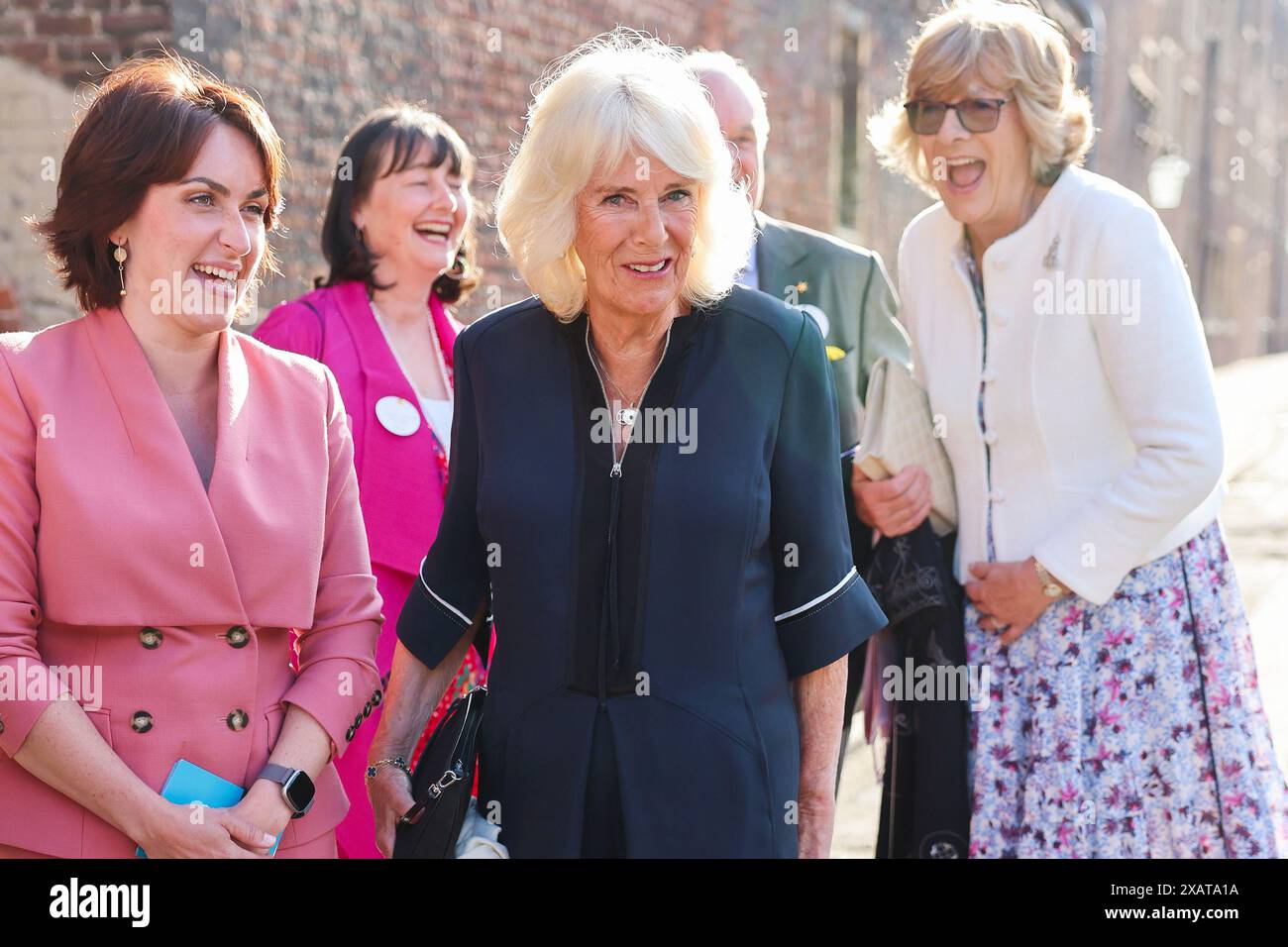 Vicki Perrin (left), The Queen's Reading Room Literary Festival CEO ...