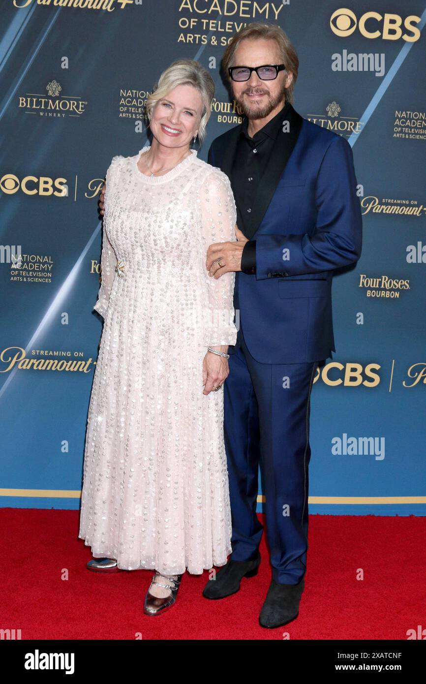 LOS ANGELES - JUN 7: Mary Beth Evans, Stephen Nichols arrives at the ...