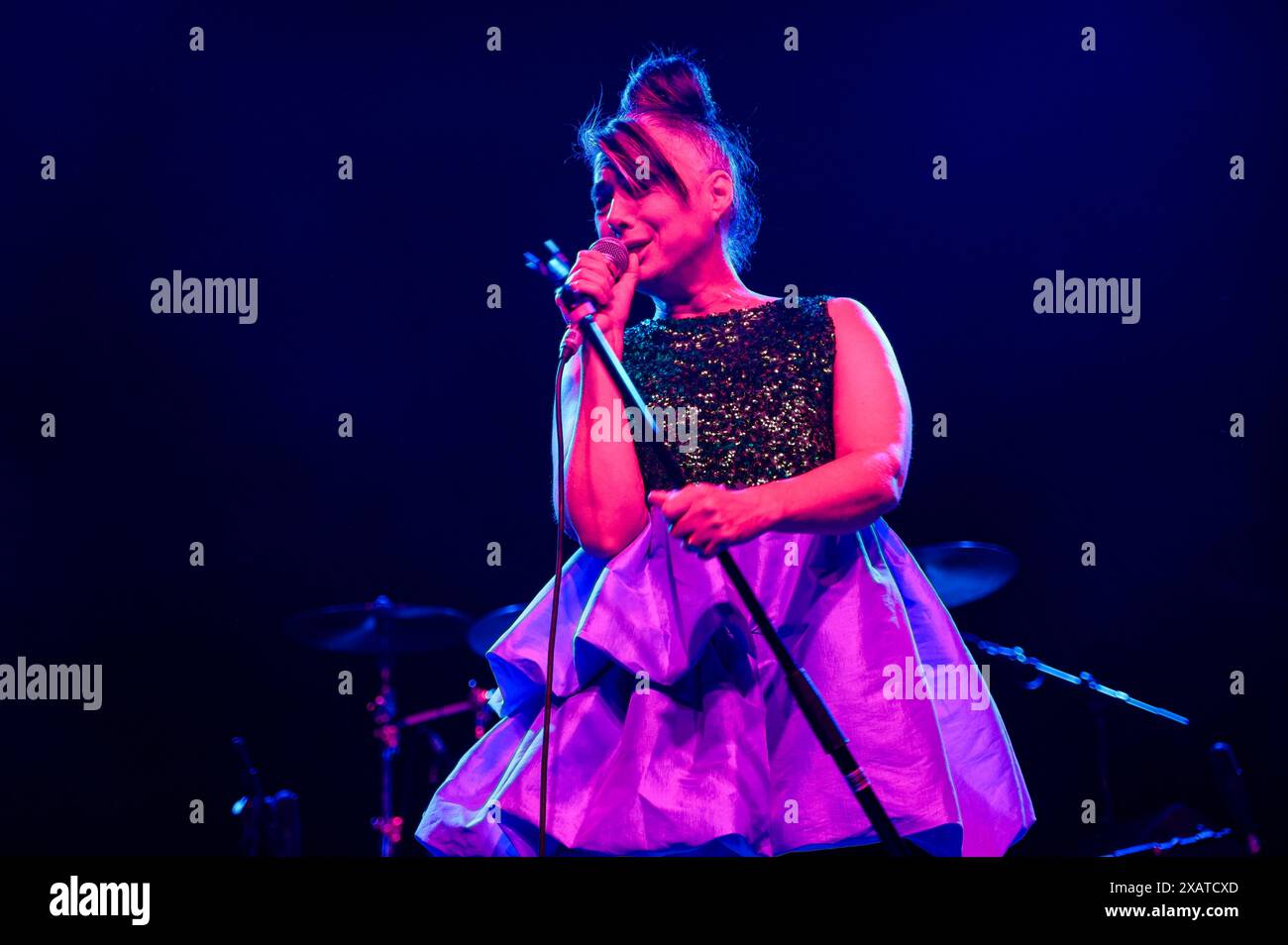 Bikini kill band hi-res stock photography and images - Alamy