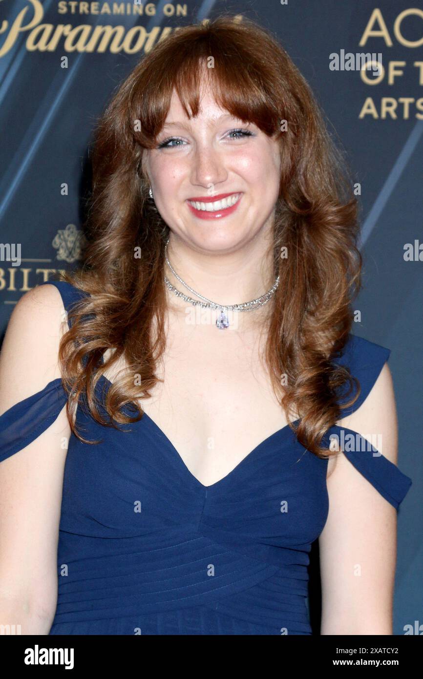 LOS ANGELES - JUN 7: McKenna Kaye arrives at the 51st Daytime Emmy ...