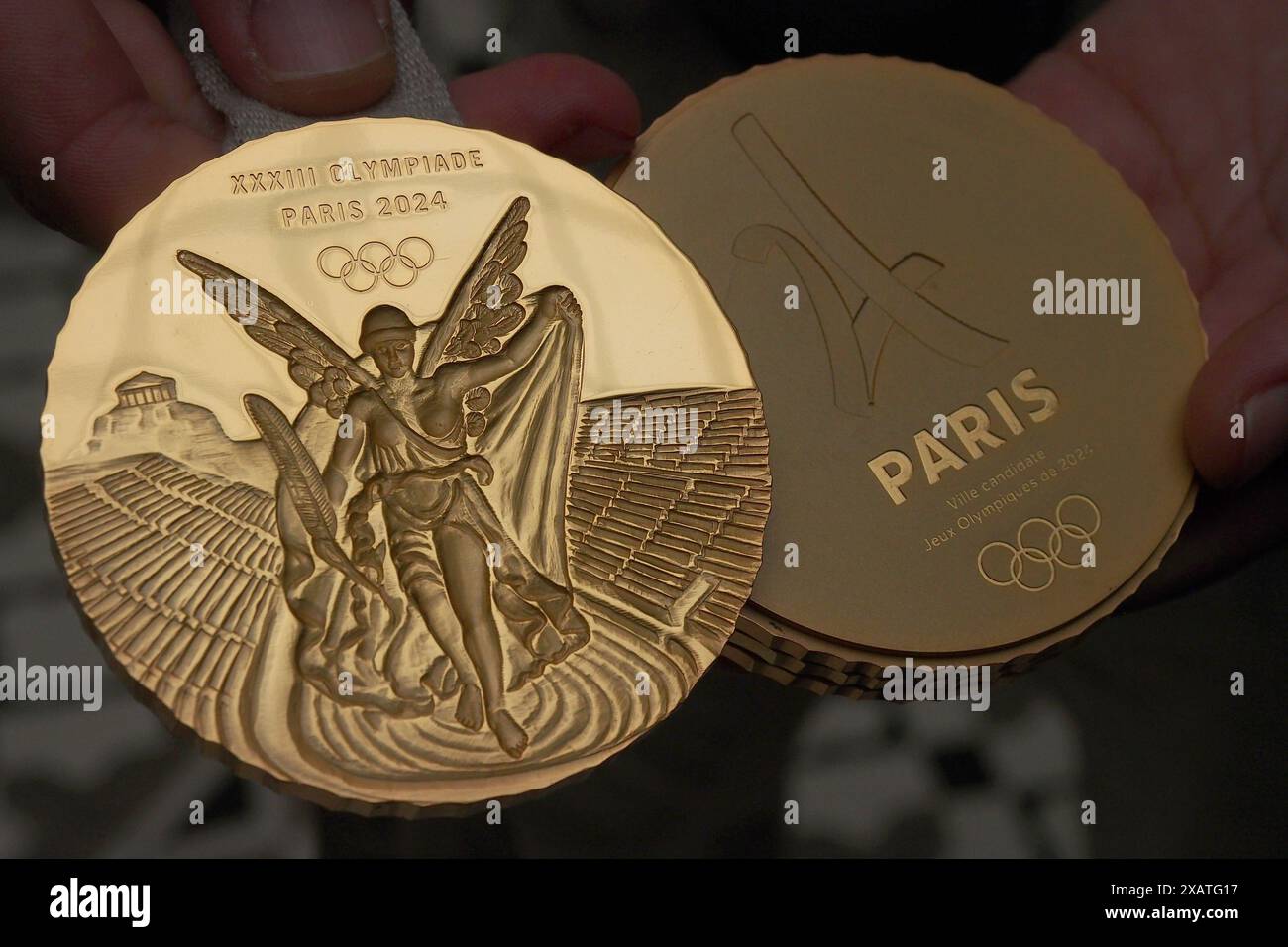 Model of the gold medals that will be used in the Olympic Games Paris ...