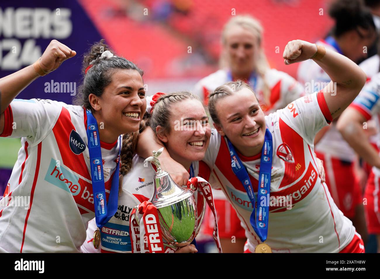 Wembley, London, UK. 8th June, 2024. Betfred Women’s Challenge Cup ...