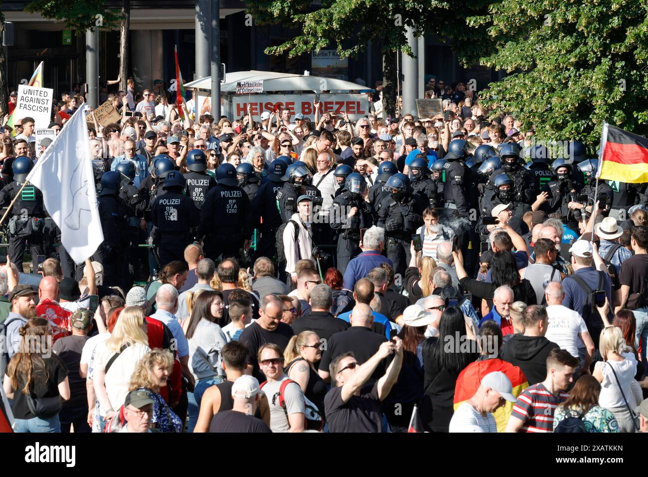 07.06.2024 Mannheim Paradeplatz Veranstaltung der AfD nach tödlicher Messerattacke in Mannheim ...