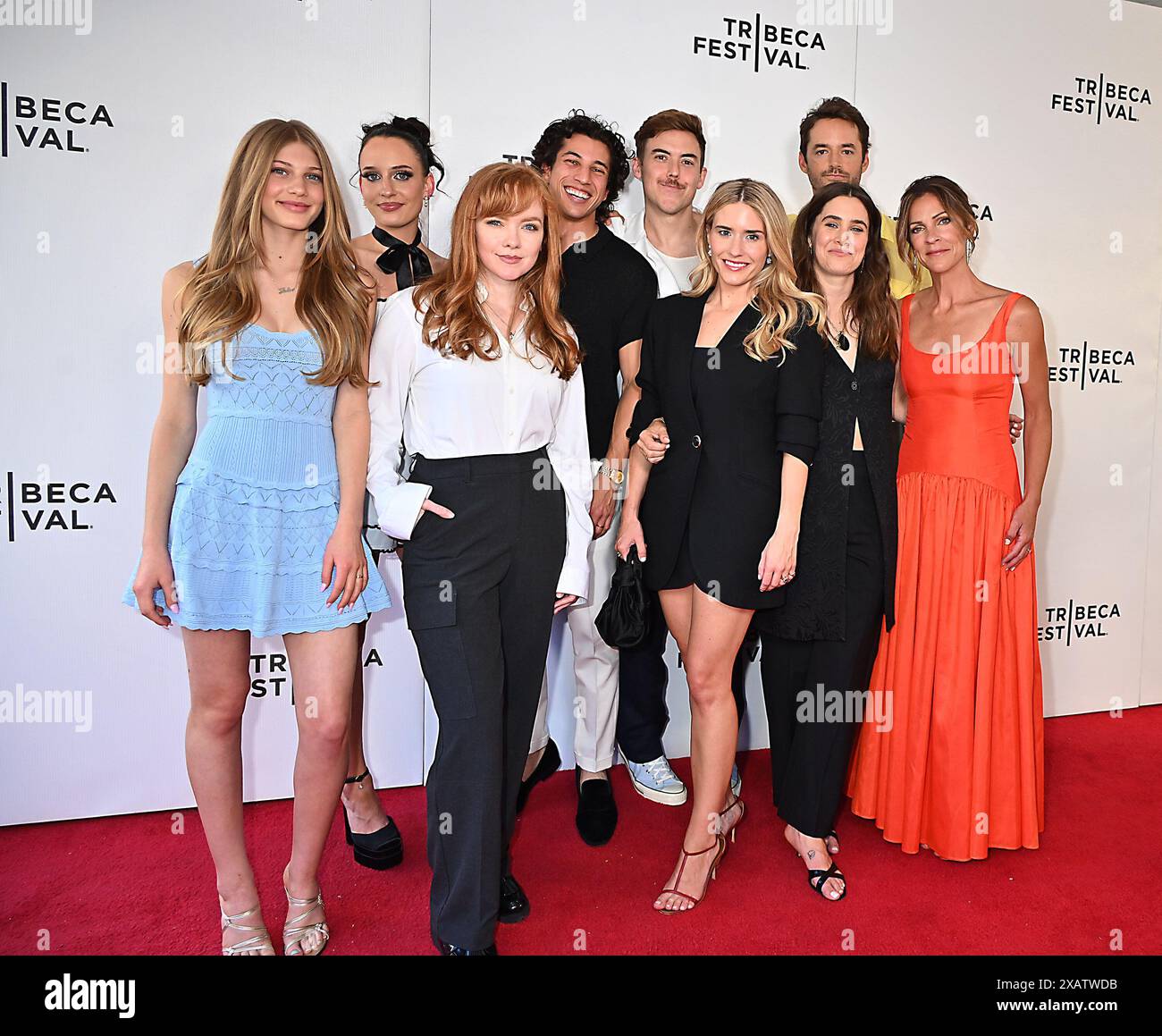 The Cast, Jolie Handler, Hannah Campbell, Holly Bonney, Benjamin Norris ...