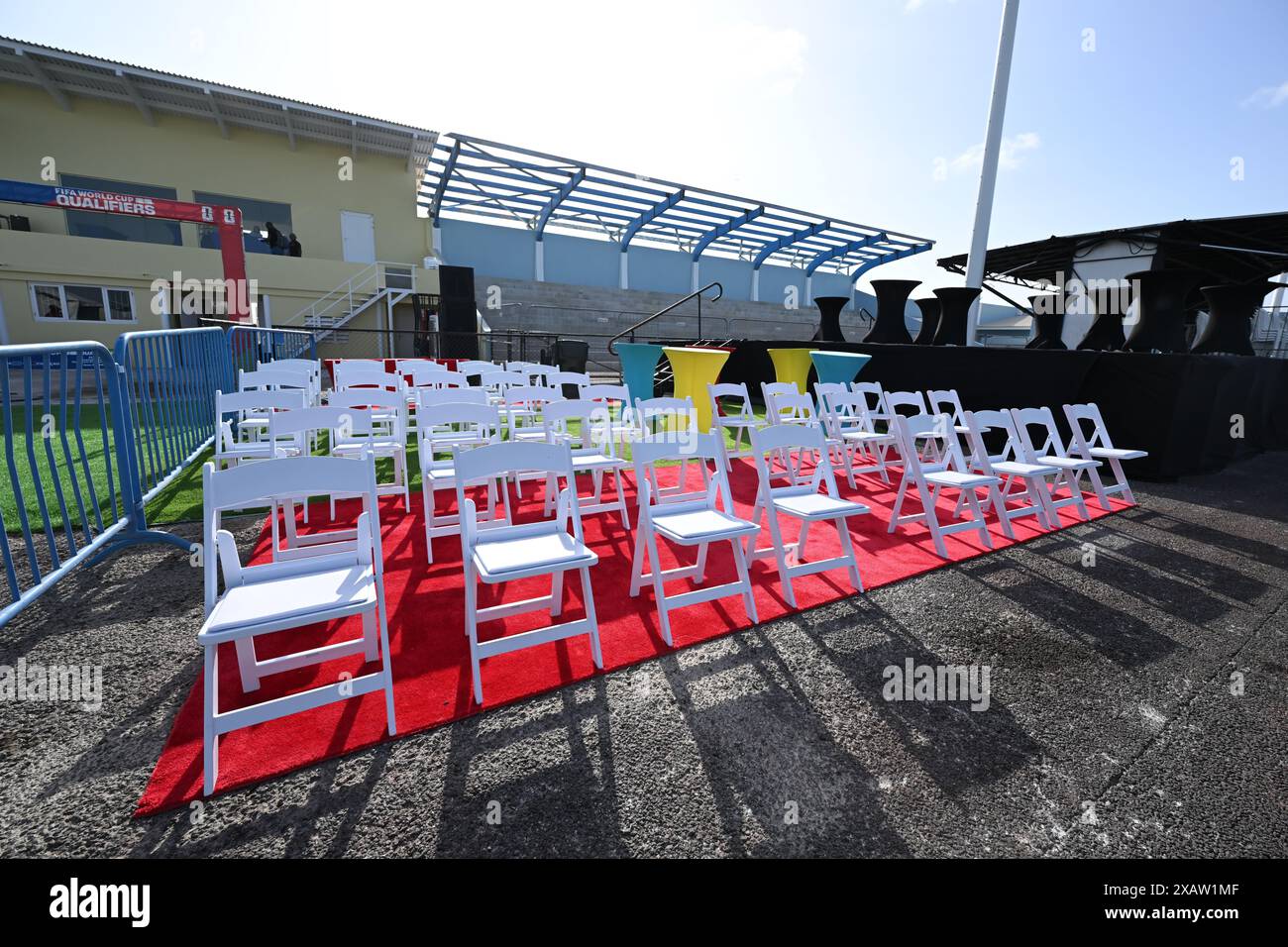 Vip stands hi-res stock photography and images - Alamy