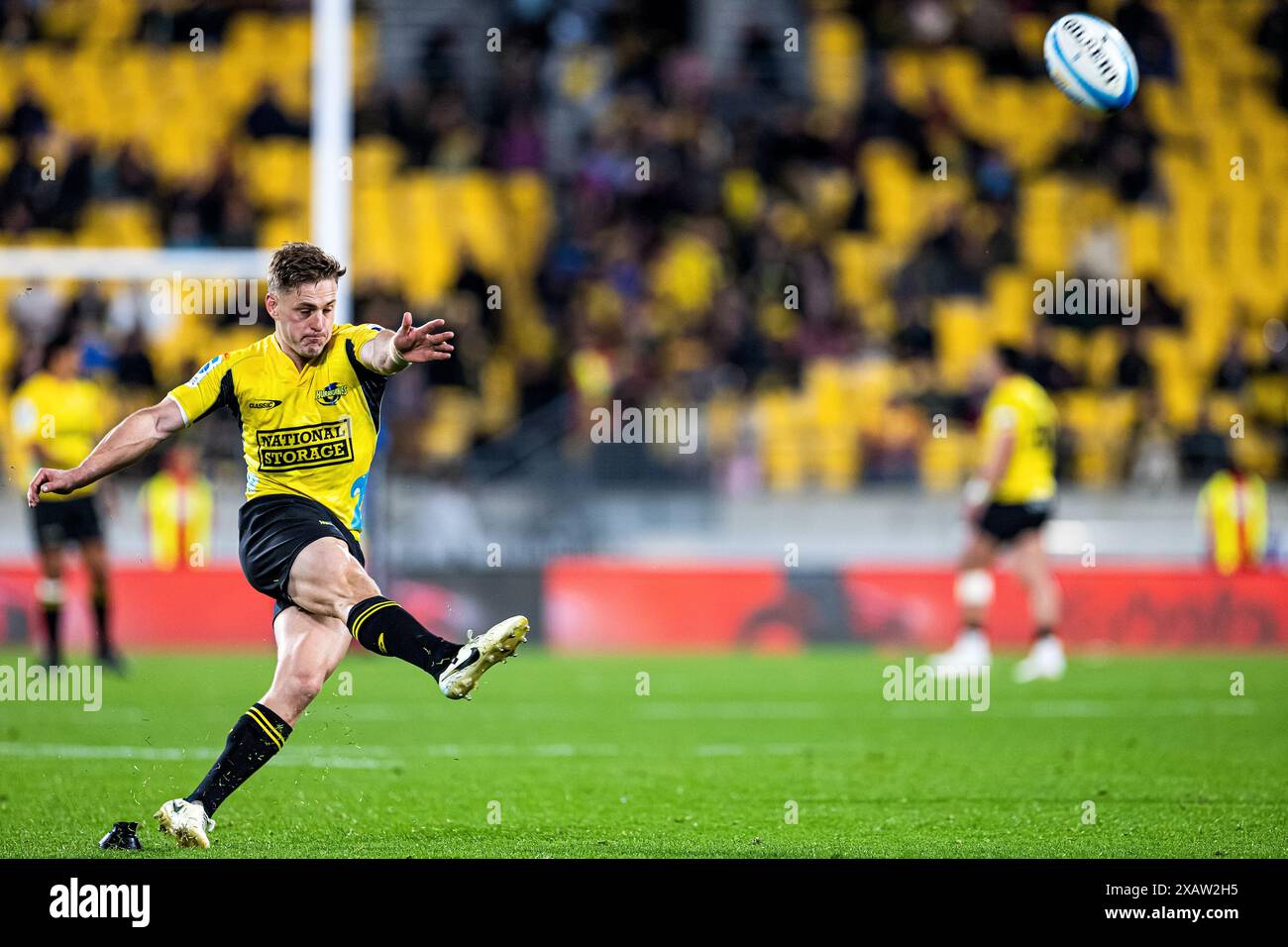 Wellington, New Zealand, 8 June, 2024. Brett Cameron of the Hurricanes ...