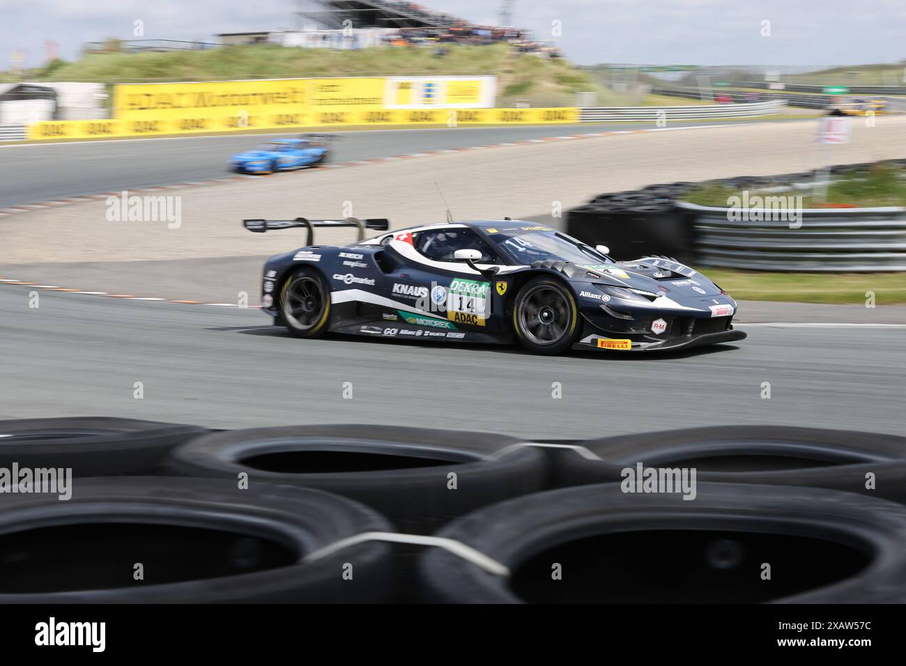 Sieger Rennen 1, Samstag, Jack Aitken (GBR), #14, Ferrari 296 GT3, Team ...