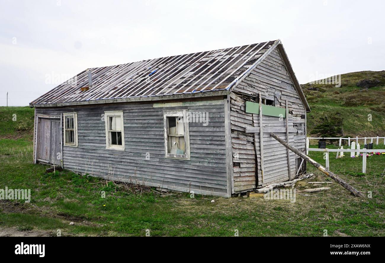 Rundown shed hi-res stock photography and images - Alamy