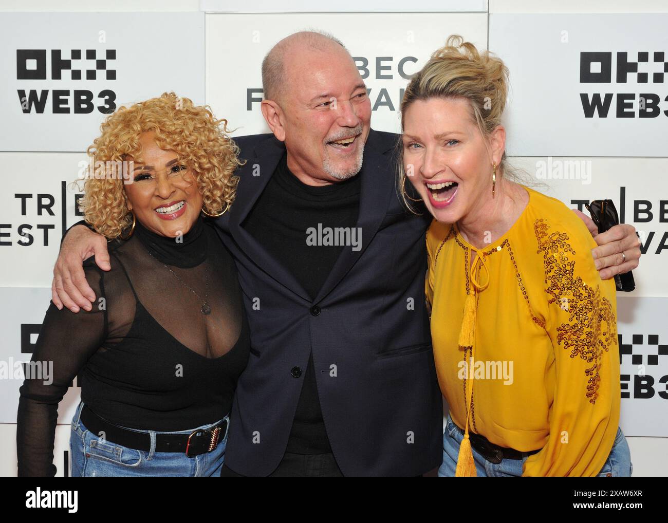 New York, USA. 08th June, 2024. L-R: Darlene Love, Ruben Blades and ...