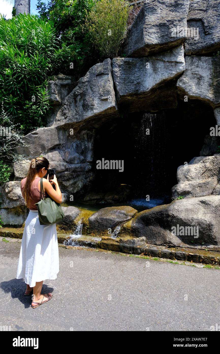 The Nice Castle waterfall, a charming stroll just a few steps from the ...