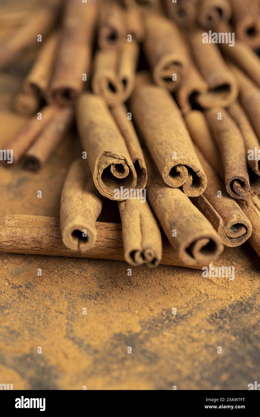 Cinnamon sticks for making cinnamon powder as spices, spices of ...