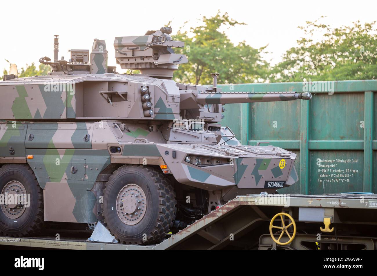 07.06.2024 Weimar: Französische Jaguar Panzer EBRC - Gepanzertes ...