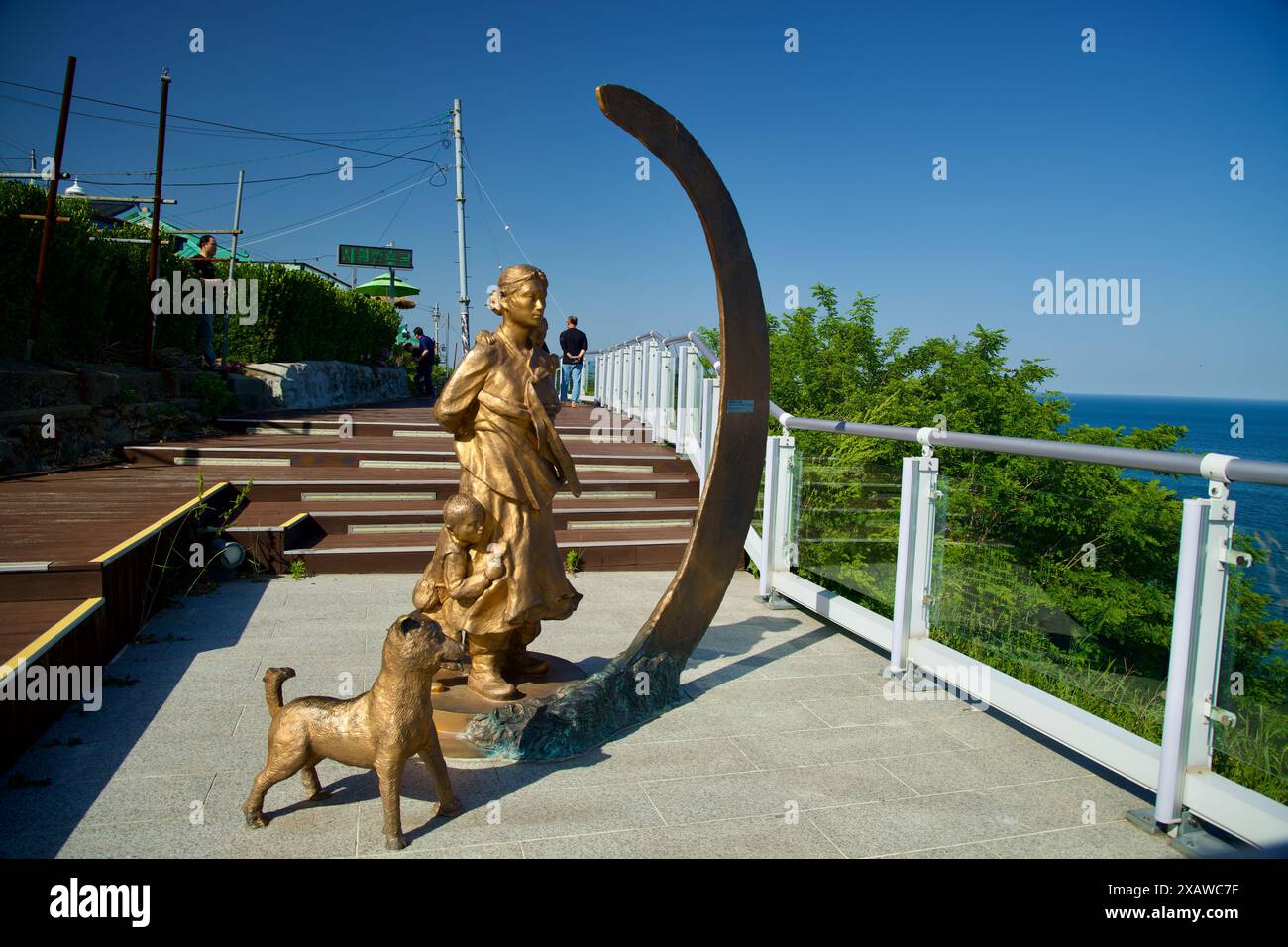 Donghae City, South Korea - May 18th, 2024: A bronze statue depicting a ...
