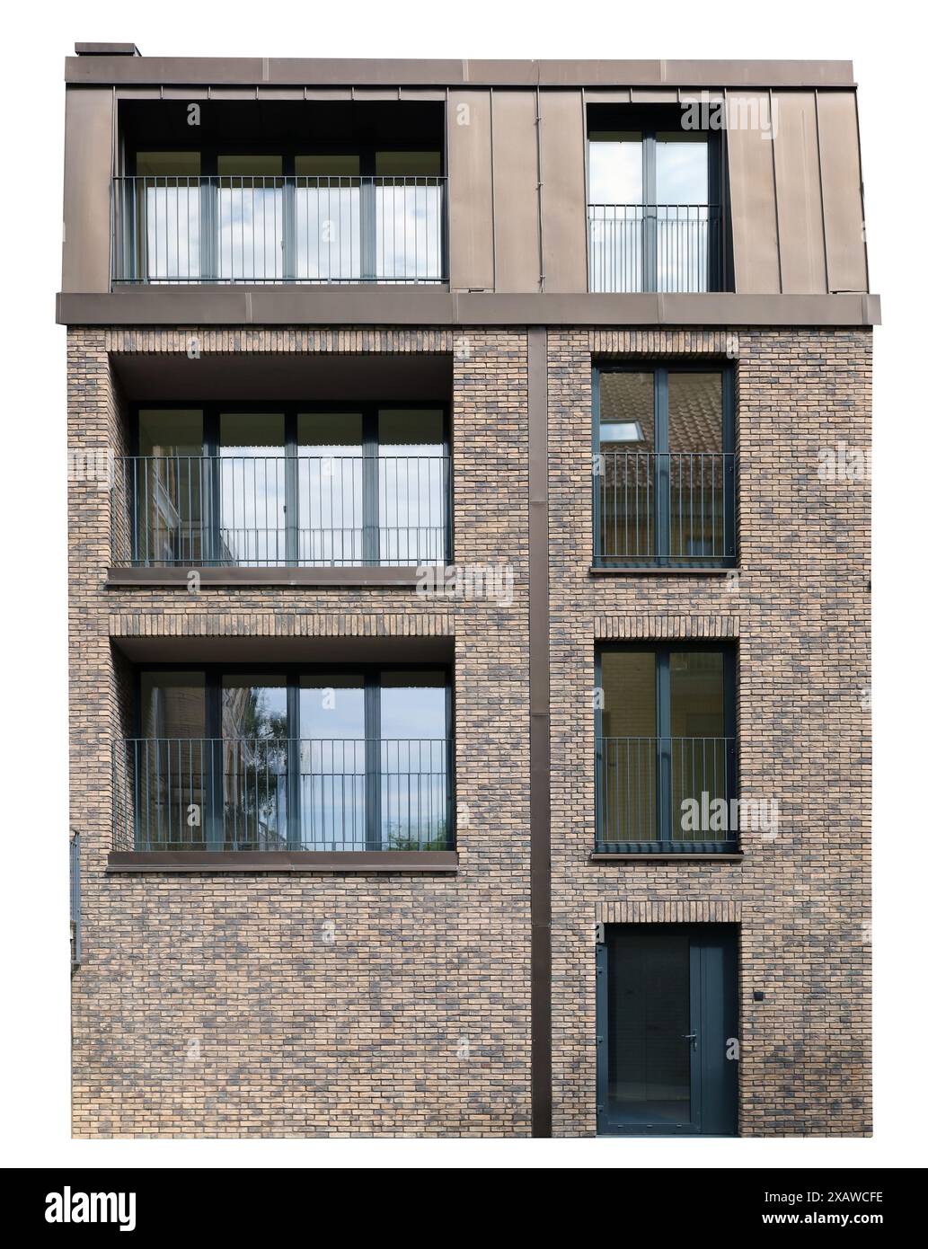 Three story house exterior Cut Out Stock Images & Pictures - Alamy