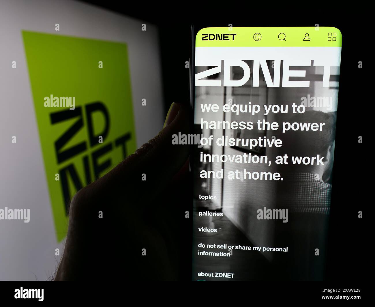 Zdnet logo hi-res stock photography and images - Alamy