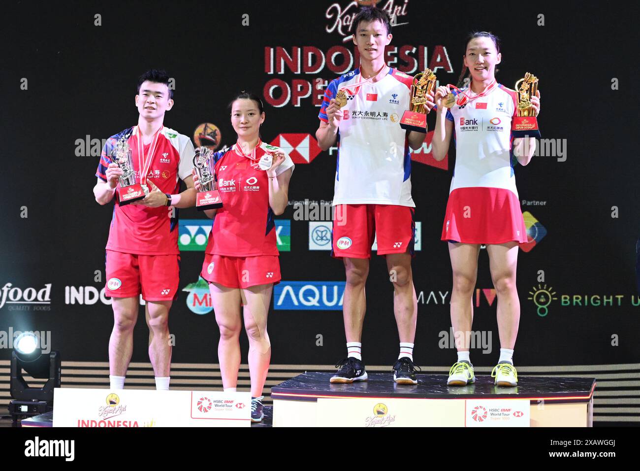 Jakarta, Indonesia. 9th June, 2024. Jiang Zhenbang (2nd R)/Wei Yaxin ...