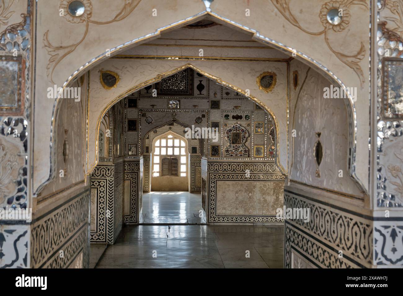 Jaipur, India: Amer Fort or Amber Fort: details. Amer Fort is known for ...