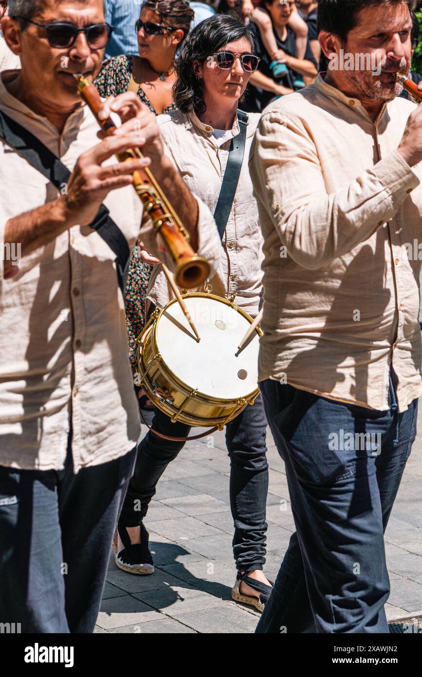 Catalonia brass band hi-res stock photography and images - Alamy