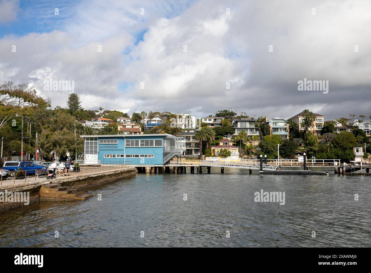 Watsons Bay pilot station on the harbour and luxury waterfront homes ...