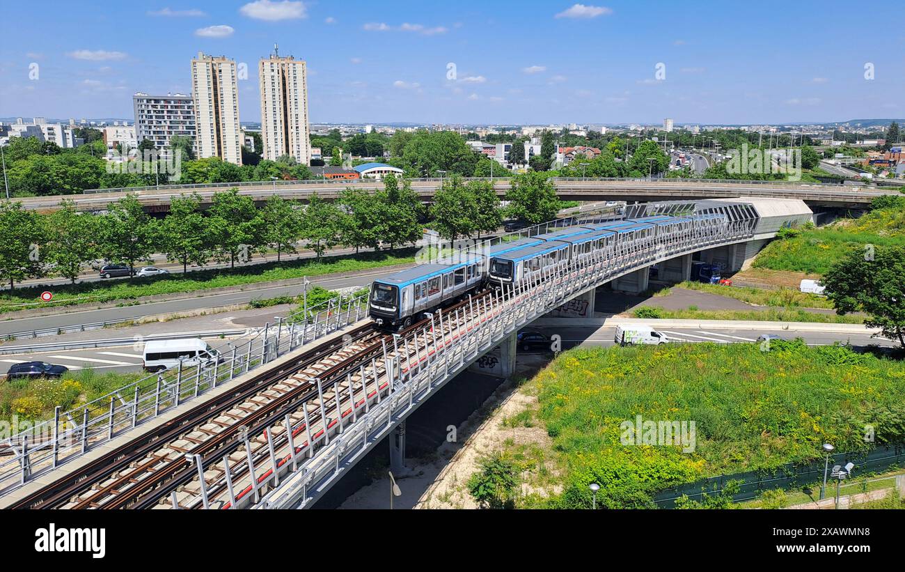 On June 13, the extension of line 11 of the Paris metro will be ...